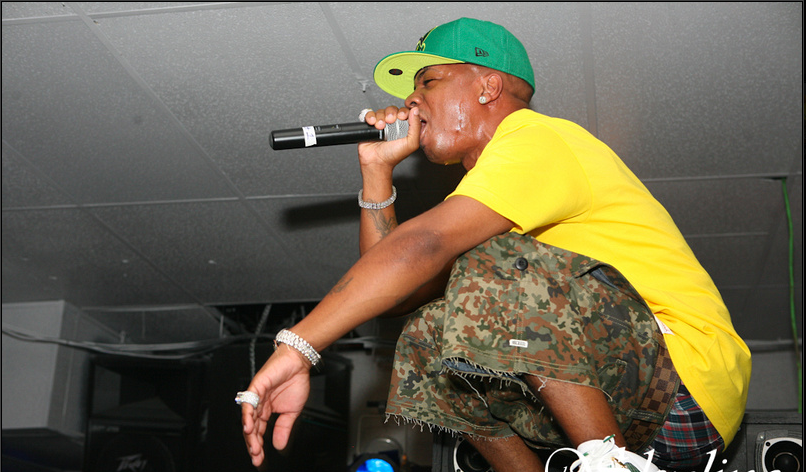 Male Celebrity Saggers (welcome to my eyes): PLIES