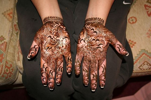 Latest Modern and Popular Mehendi Designs | Mehendi Designs