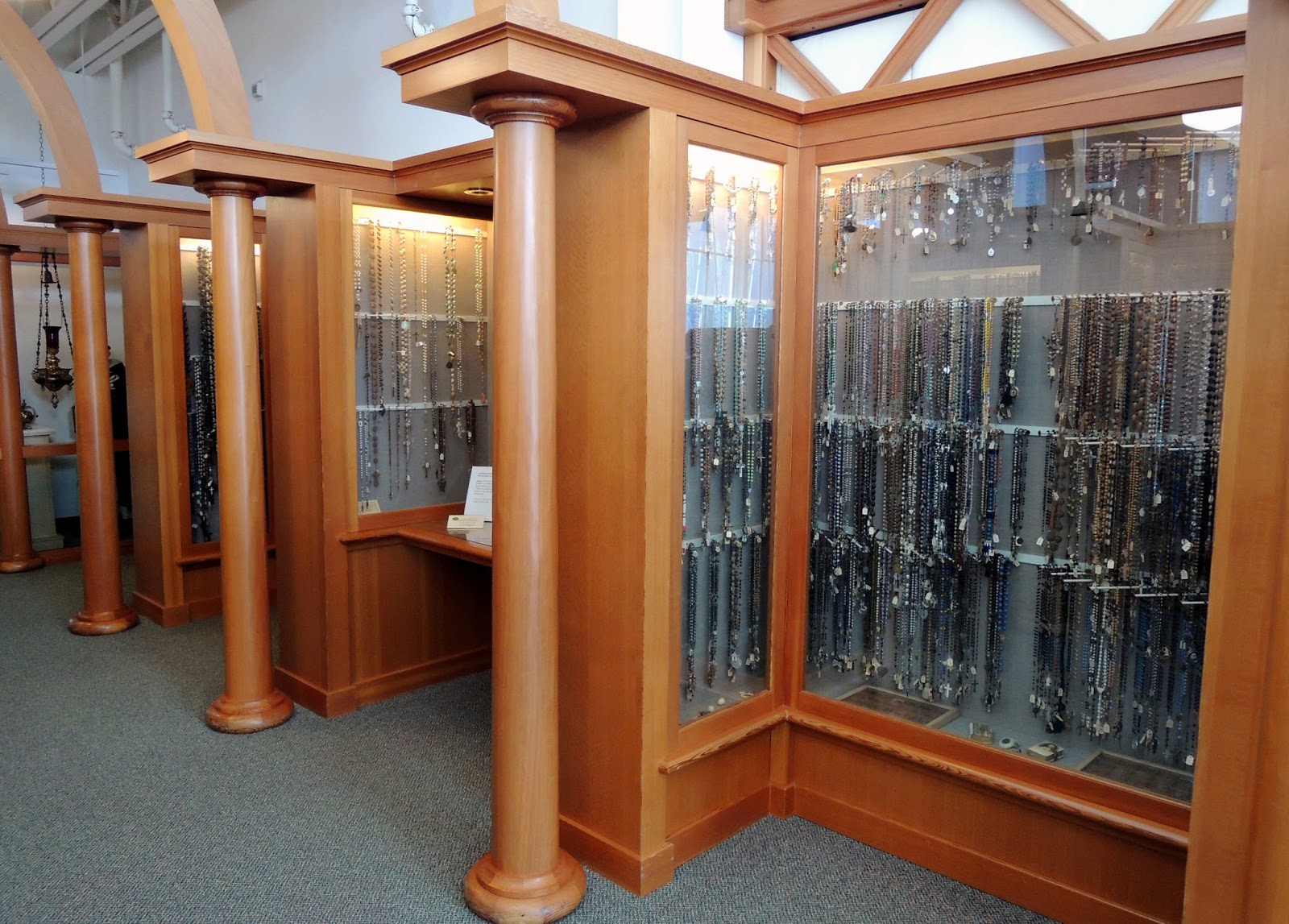 Observer Destinations: World’s Largest Rosary Collection -- Stevenson ...