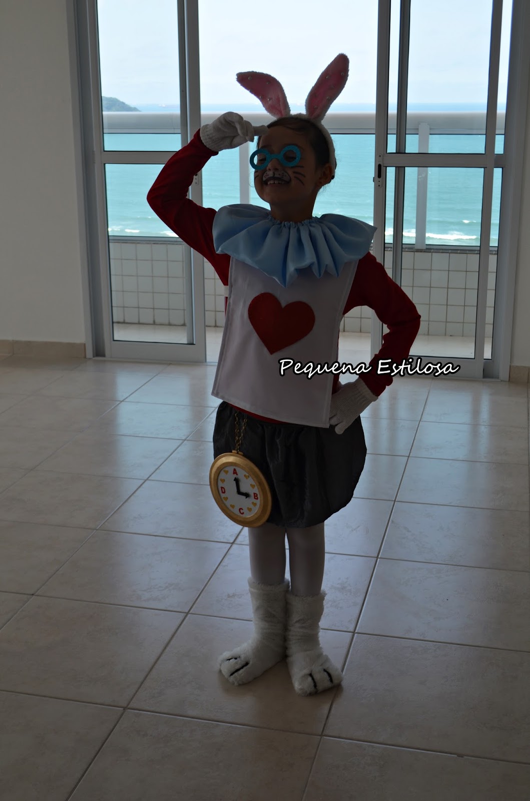 Pequena Estilosa: Coelho - Alice no País das Maravilhas