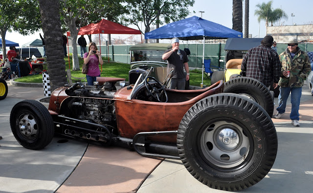 Just A Car Guy: Ian Roussel's newest build, the Bucket O Fun