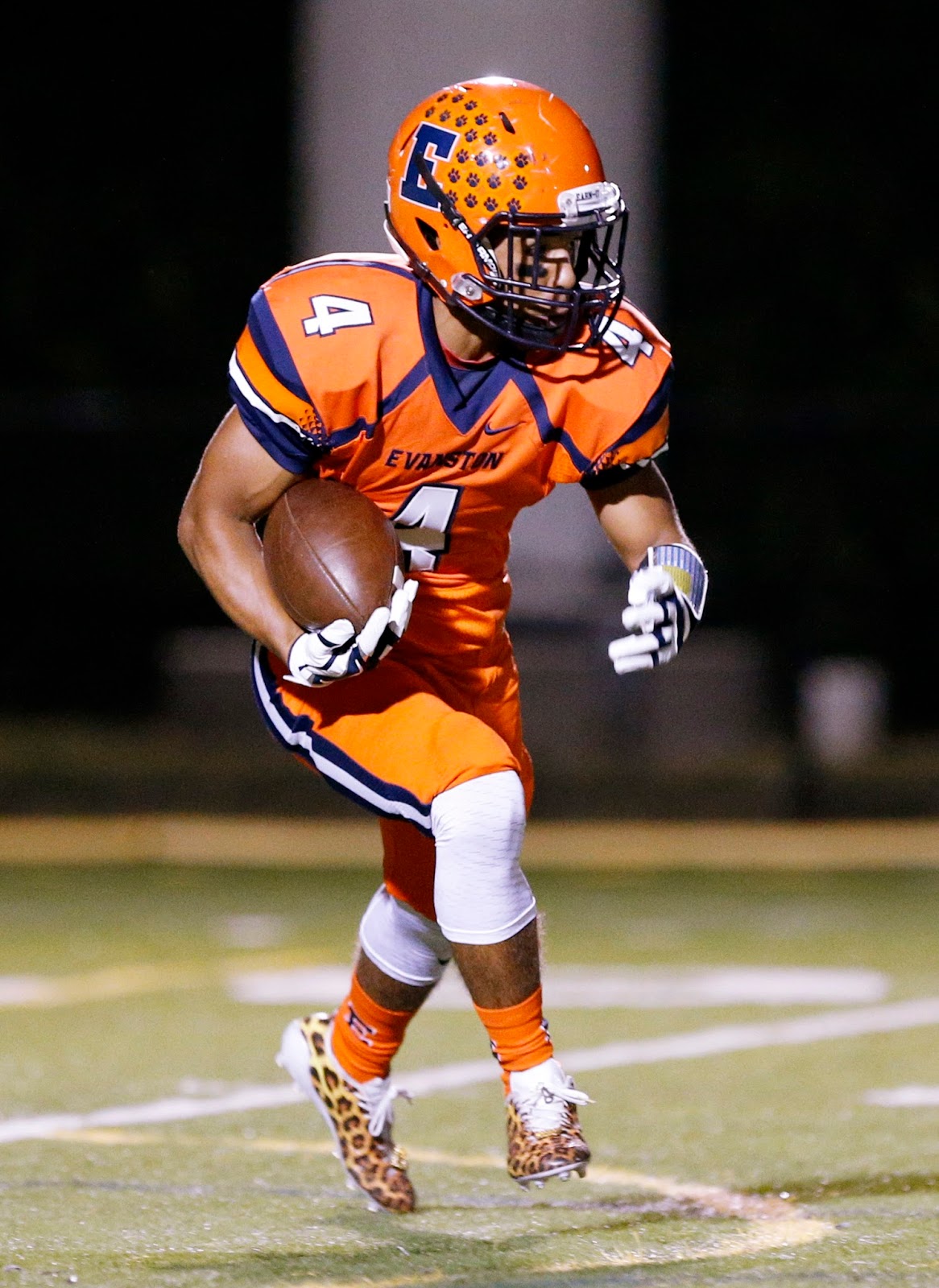 Mark Kodiak Ukena: IHSA Varsity Football: New Trier vs Evanston THS