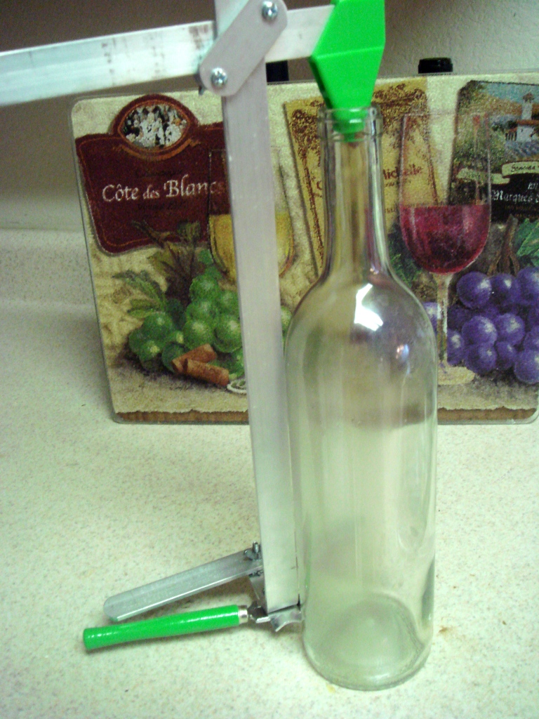 The Borrowed Brushstroke: Tutorial Tuesdays- How to Make a Wine Bottle ...