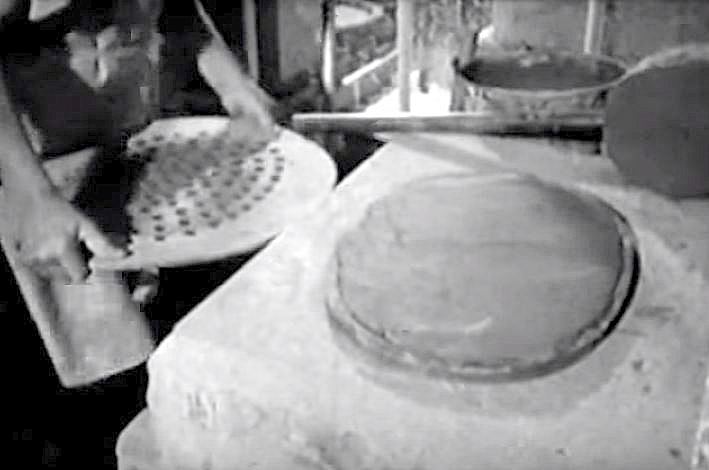 Potbank Dictionary - words and dialect of the Potteries: P