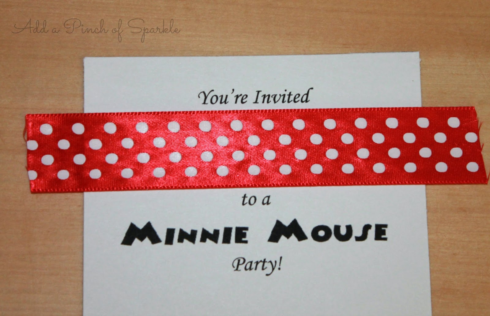 Add A Pinch Of Sparkle: Quick and Easy Minnie Mouse Party Invitation ...