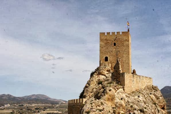 Guía de los Castillos, Torres y Fortificaciones de Alicante: Castillo ...
