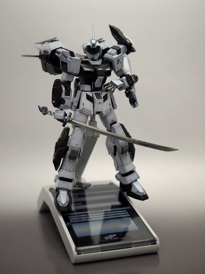 Custom Build: 1/144 Pale Rider Byaku Rai