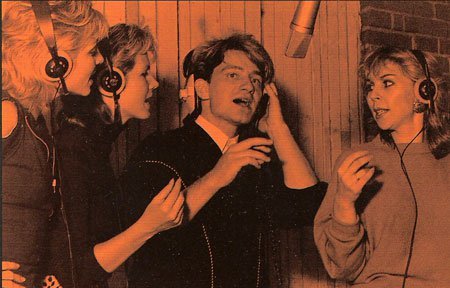 U2 Sombras e Árvores Altas - Blog: As 'Coconuts' que gravaram os ...