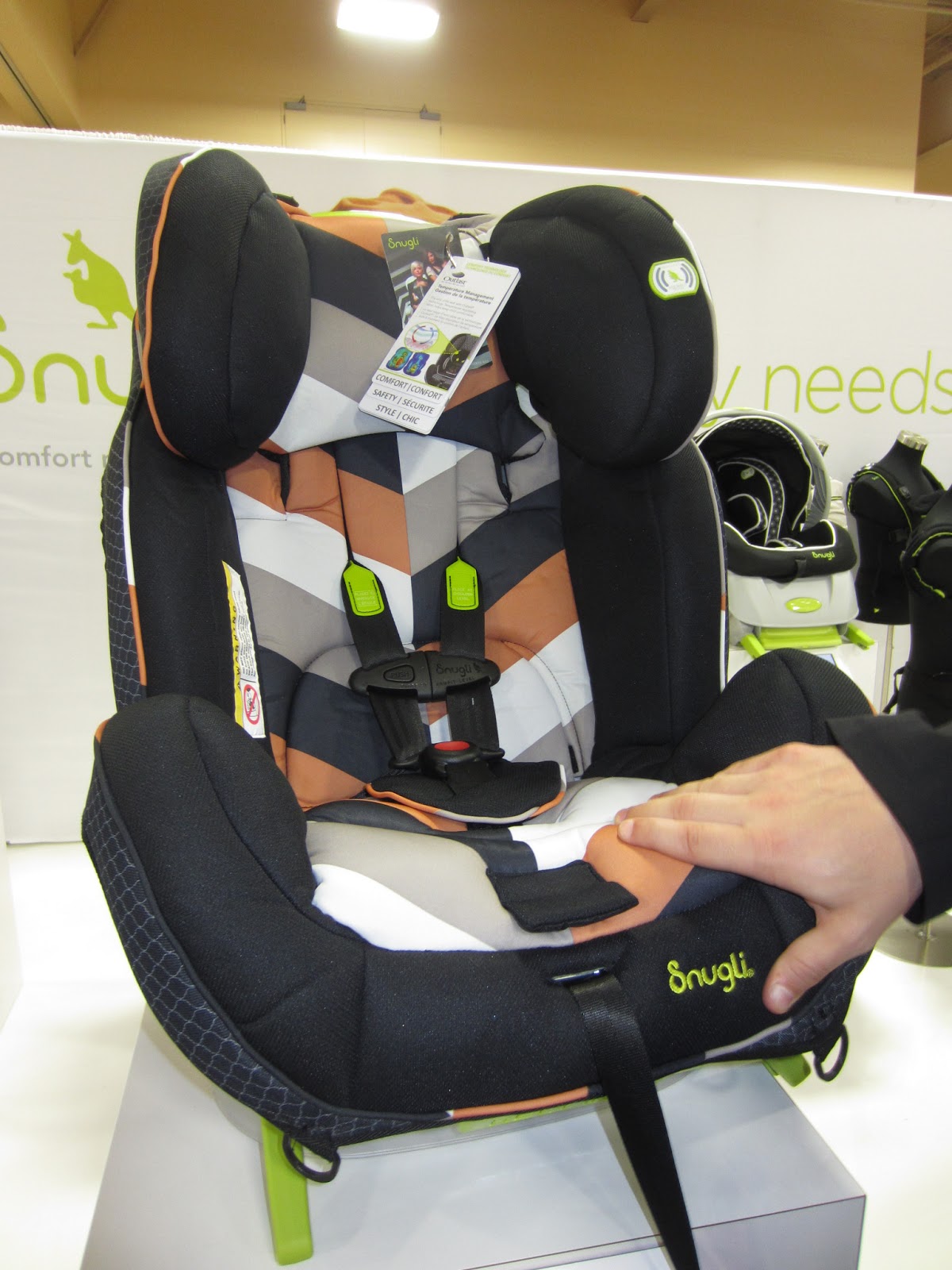 StrollerQueenReviews: Snugli Car Seats, Snugli Carriers, Snugli Stroller