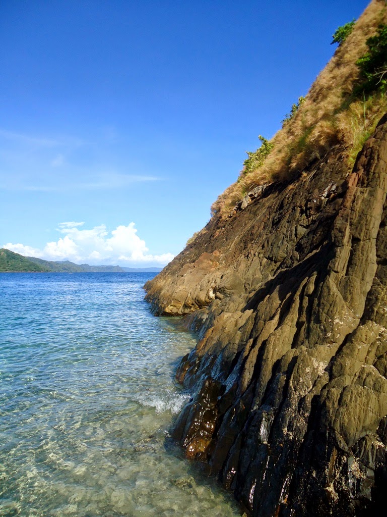 EXPLORE DAROANAK ISLAND AT PASACAO