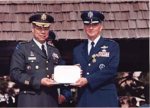 Aleksandra Ziolkowska-Boehm: Donald J.Kutyna REACHING FOR THE STARS