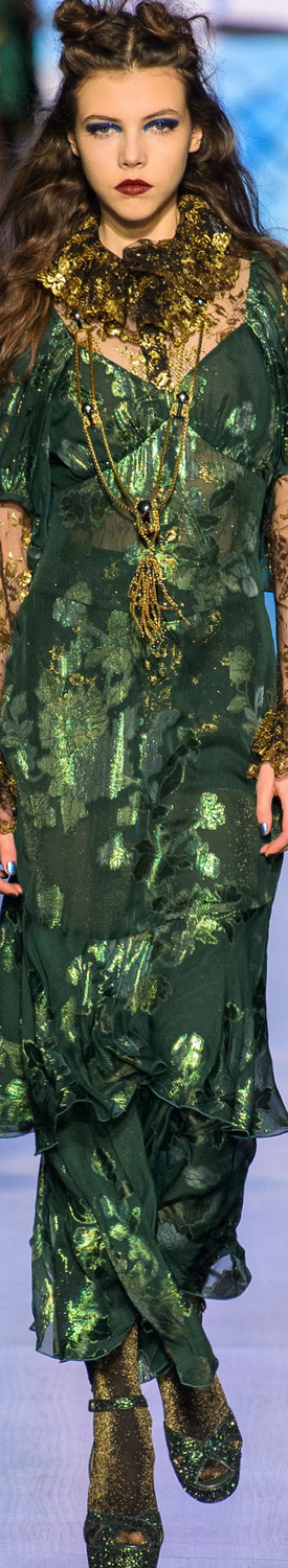 LOOKandLOVEwithLOLO: Fall/Winter 2017 RTW featuring Highlights from ...