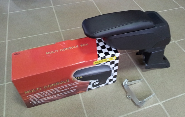 Piese Auto si Accesorii pentru Dacia Logan: Elemente Tuning Interior