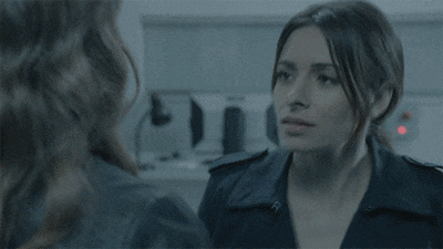 Sarah Shahi Bullet To The Head Gif