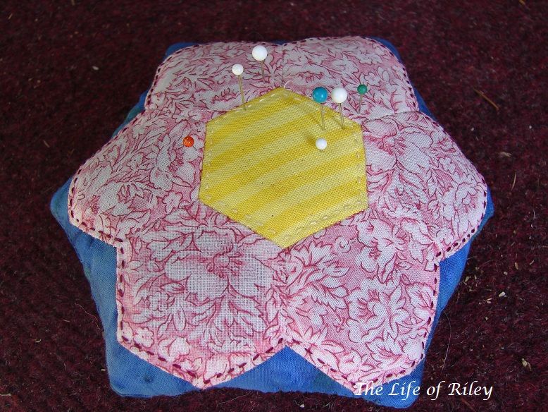 The Life of Riley: EPP Hexagon Pin Cushion Tutorial Version 2