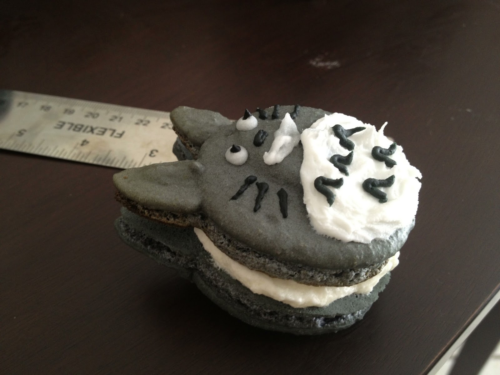 Chronicles of a Foodie: When Macarons Go Terribly Wrong.