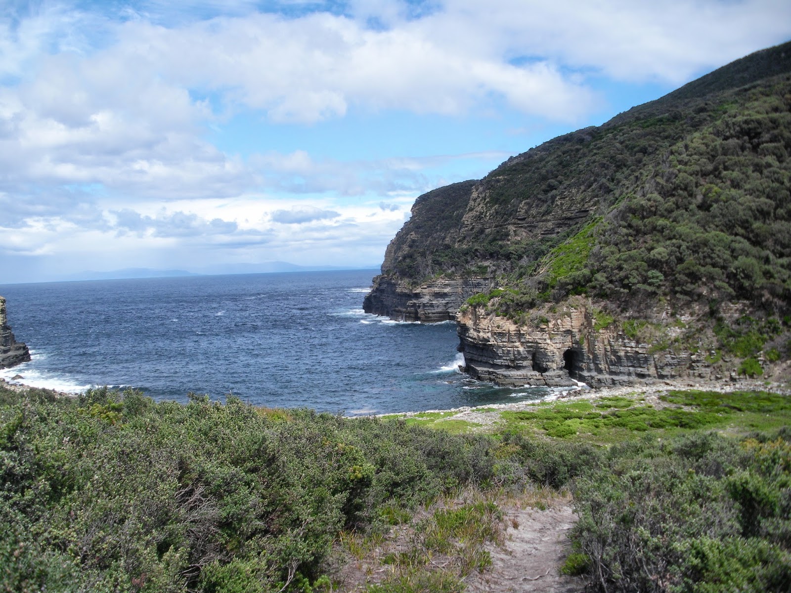 Shipstern Bluff and Tunnel Bay | Hiking South East Tasmania