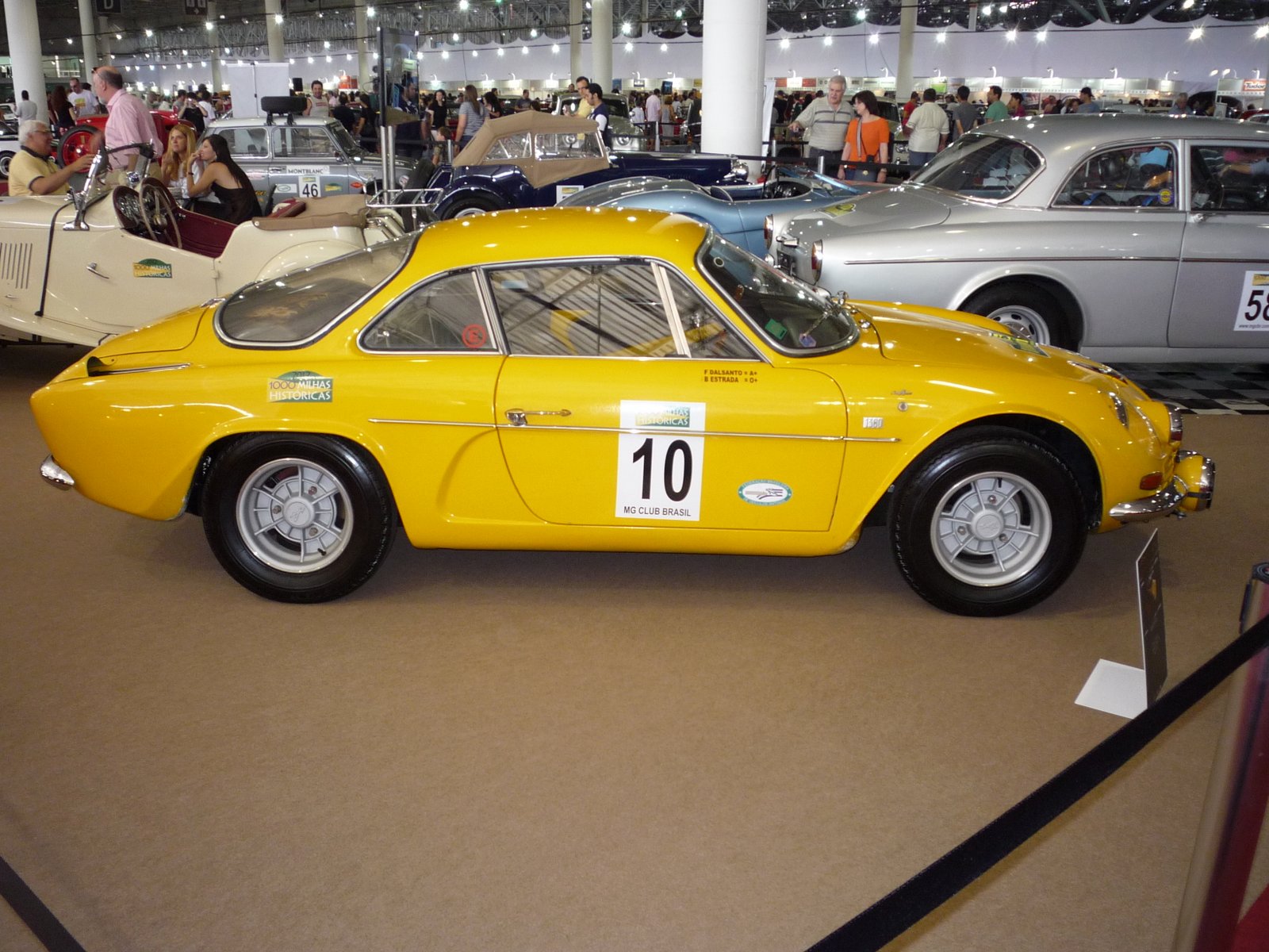 Henry Mobile Blog: Renault Alpine A110 e Willys-Interlagos