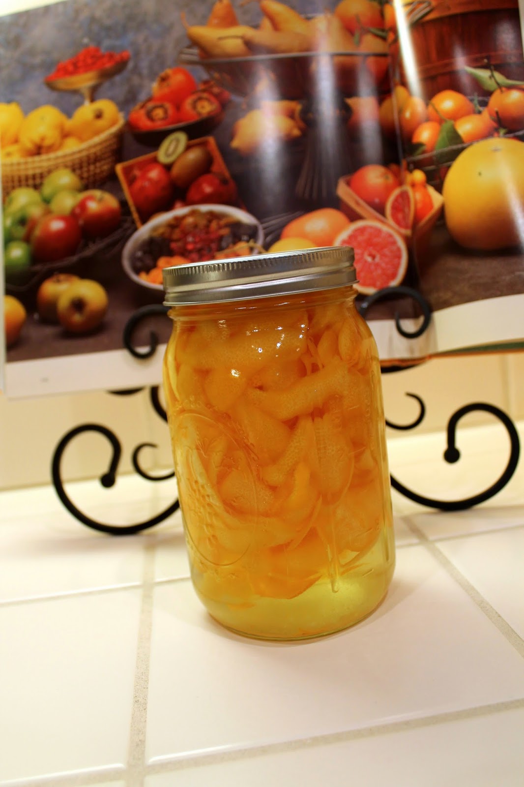 Pie's Kitchen: When Life Gives You Lemons, Make Limoncello!