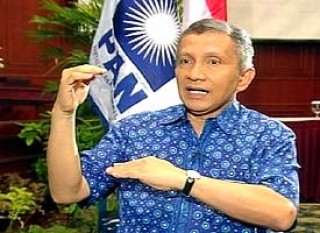 Biografi Amien Rais Lengkap - BIOGRAFI.com