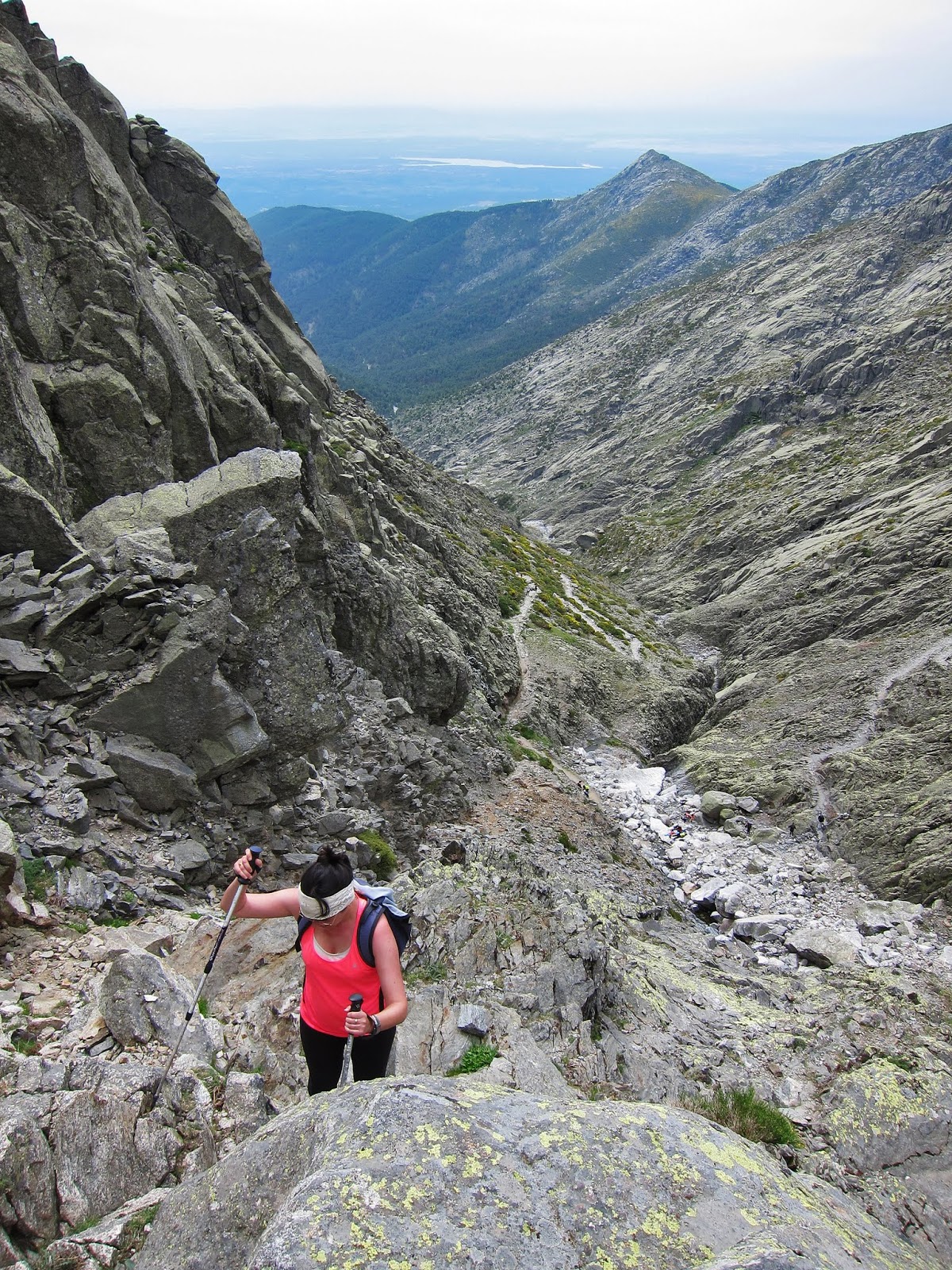 Grupo de montaña Los de las claras: LA MIRA Y REFUGIO VICTORY (GREDOS)