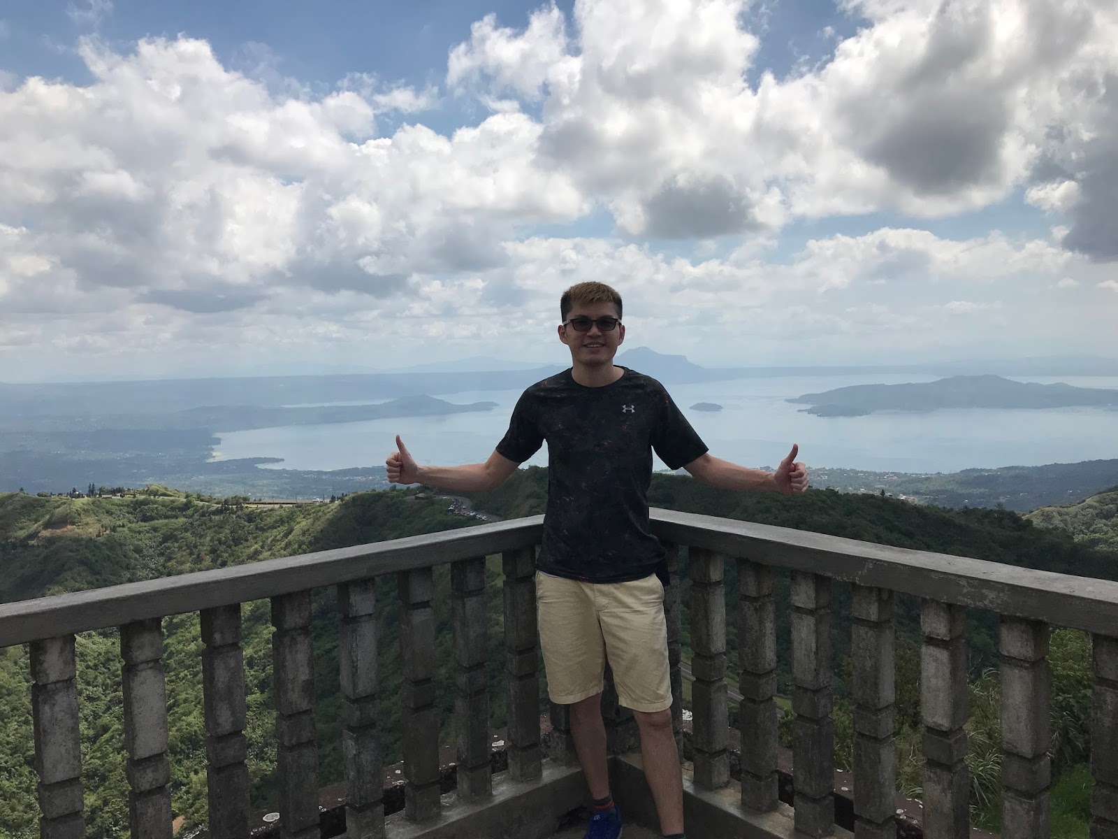 Observe the world: Tagaytay City, Escala hotel infinity pool, People ...