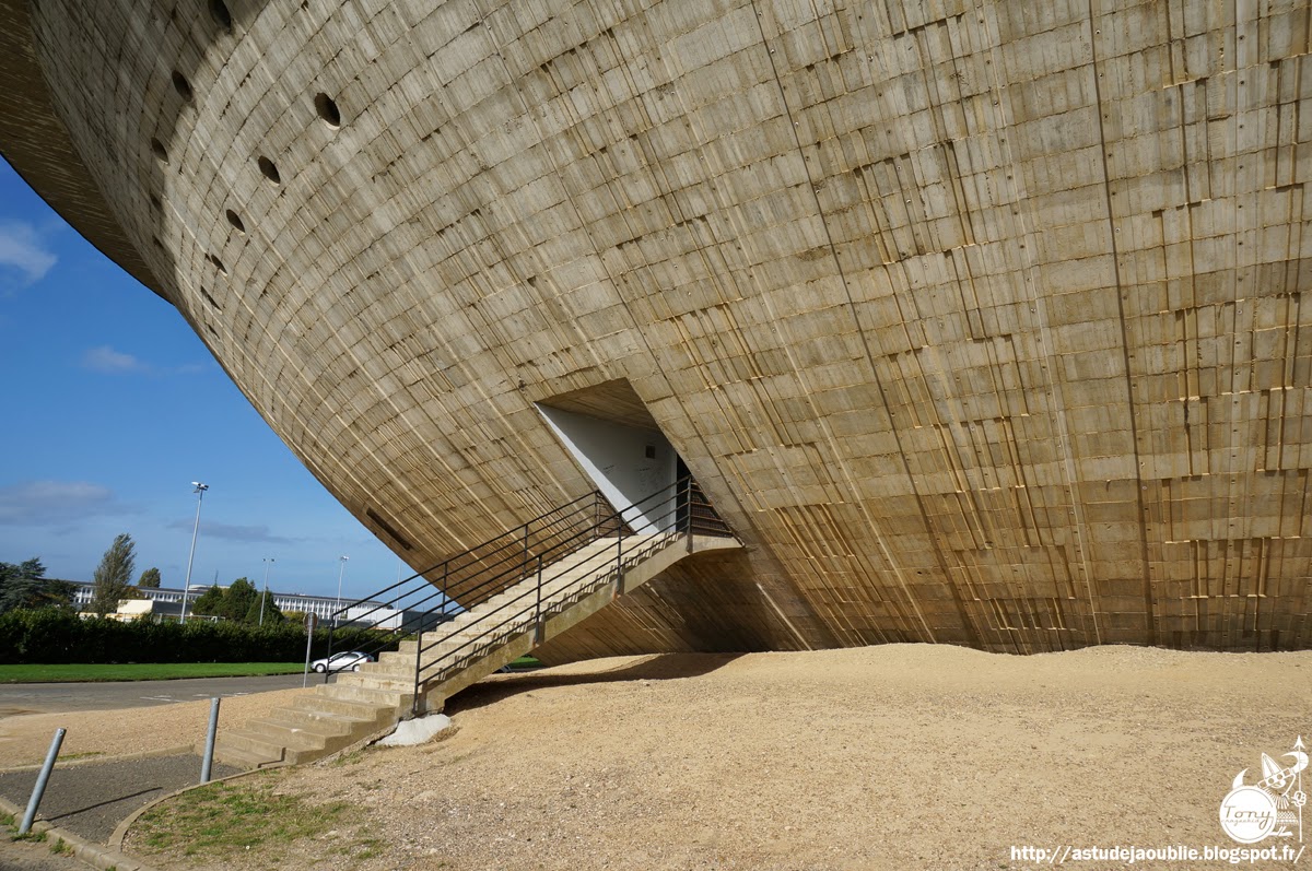 Saint-Nazaire - Salle des sports, Soucoupe - Longuet