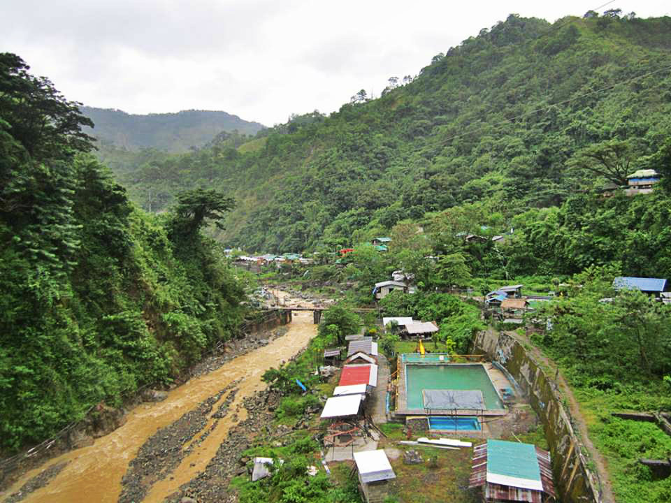 Travel with Life: Itogon Hot Spring, Benguet