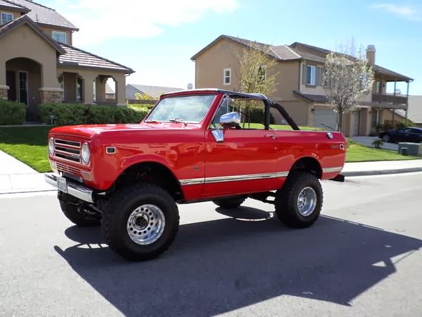 1972 International Scout II Custom - 4x4 Cars