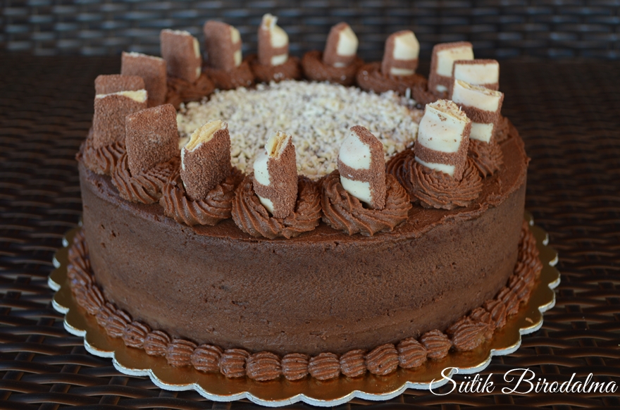 Csokoládétorta kinder buenoval - Egy szakács naplója