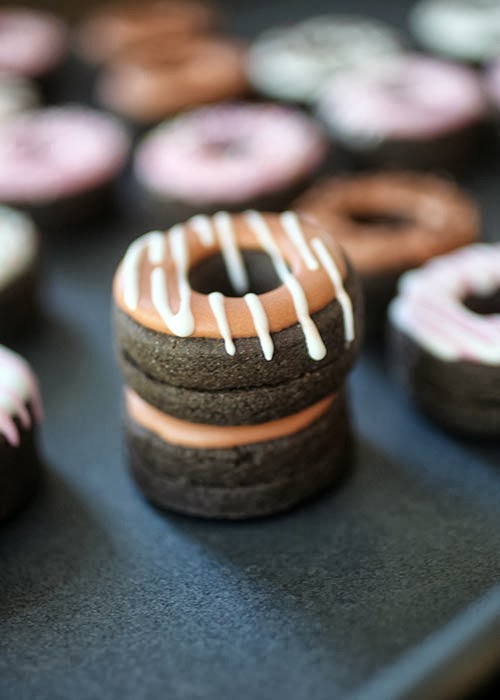 Sweet Tooth: Sweet Idea: Mini Donut Cookies