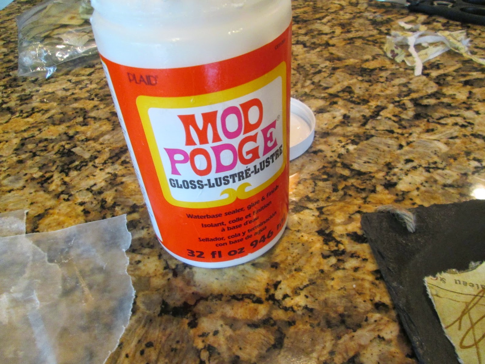 Chic Home Mom: DIY Slate hanging Art Home Decor-Inexpensive and Easy