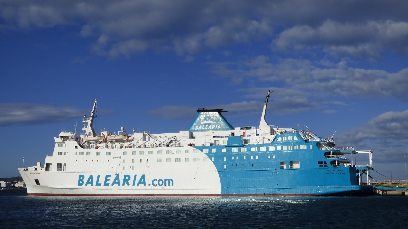 FERRYBALEAR: Posicionamientos para los buques de Baleària "Poeta" y ...
