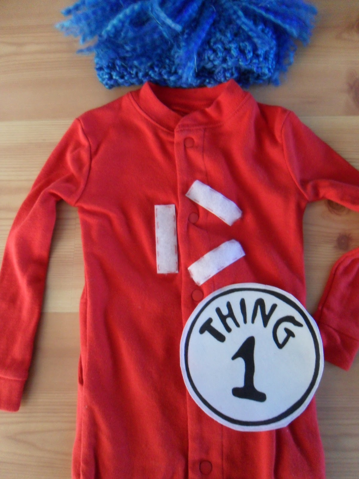 Long Sleeves in a Short Person World: Thing 1 and Thing 2 Twin Costumes