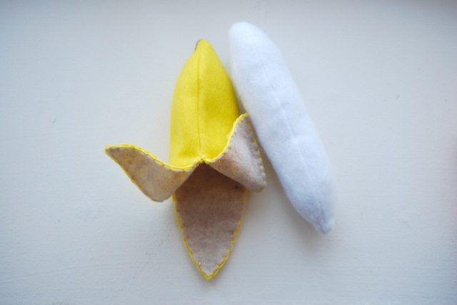 Abstract Grace: felt food making-peel-able banana