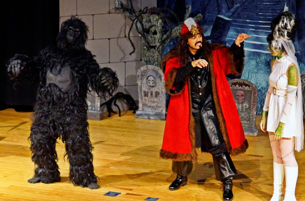 Neato Coolville: 2014 VIDEO HIGHLIGHTS FROM CASTLE VLAD'S MAD MONSTER PARTY