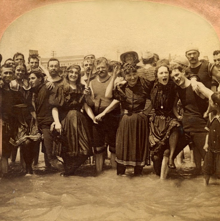 30 Interesting Vintage Photos of Swimwear Styles From the Victorian Era ...