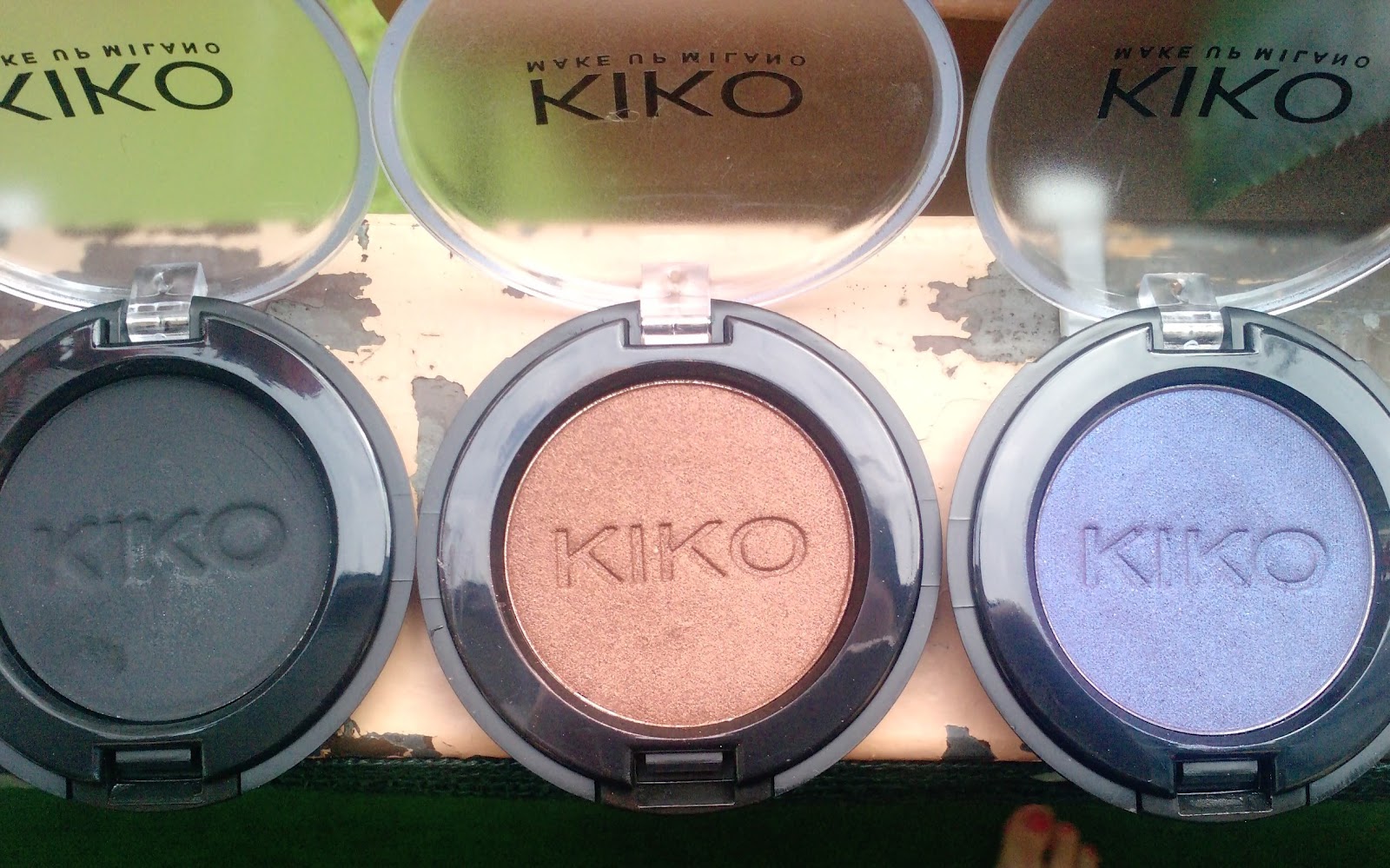 Hautnah Beauty: [swatch + review]Kiko - Eyeshadow in 159,180 & 132