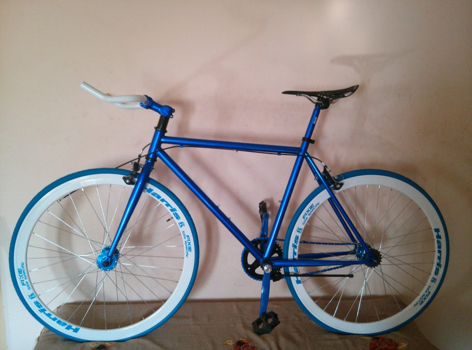 Photoblog: The Silver Shadow - Polygon Zenith FX