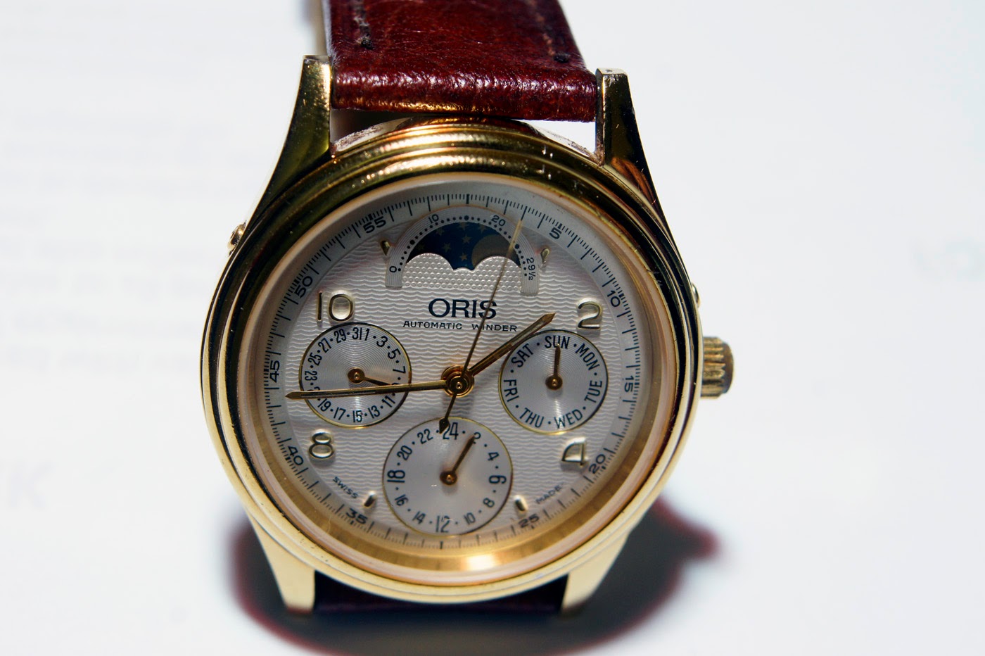Jam Tangan Tua: Oris Complication Moonphase