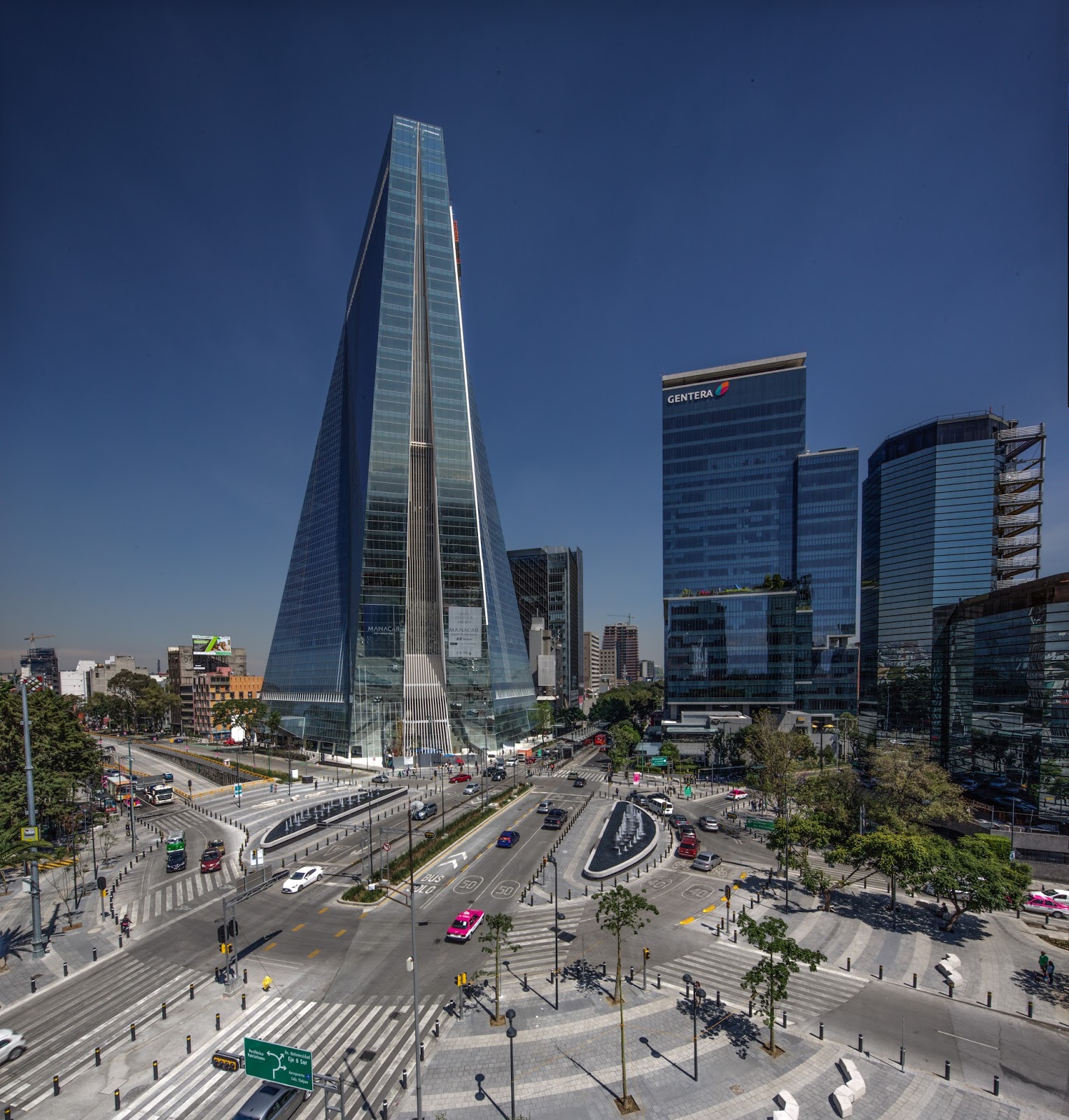 MANACAR | MODA CAPITAL