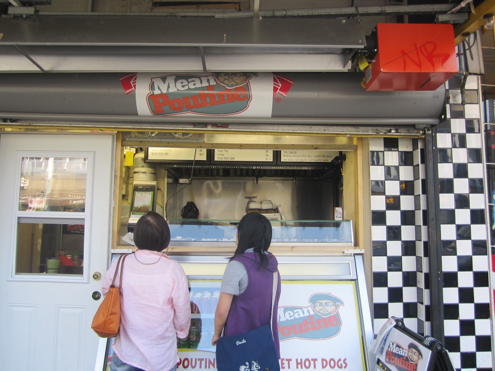 Twin Aquarius: Mean Poutine