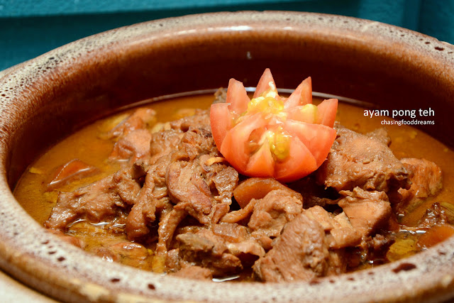 CHASING FOOD DREAMS: Nyonya Flavours @ Melting Pot Café, Concorde Hotel ...
