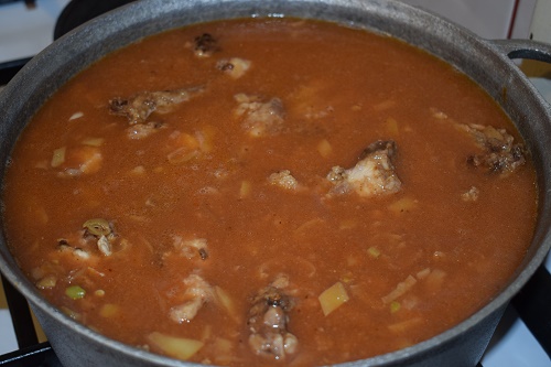 Cristina's world: Tocana de iepure cu pastai late