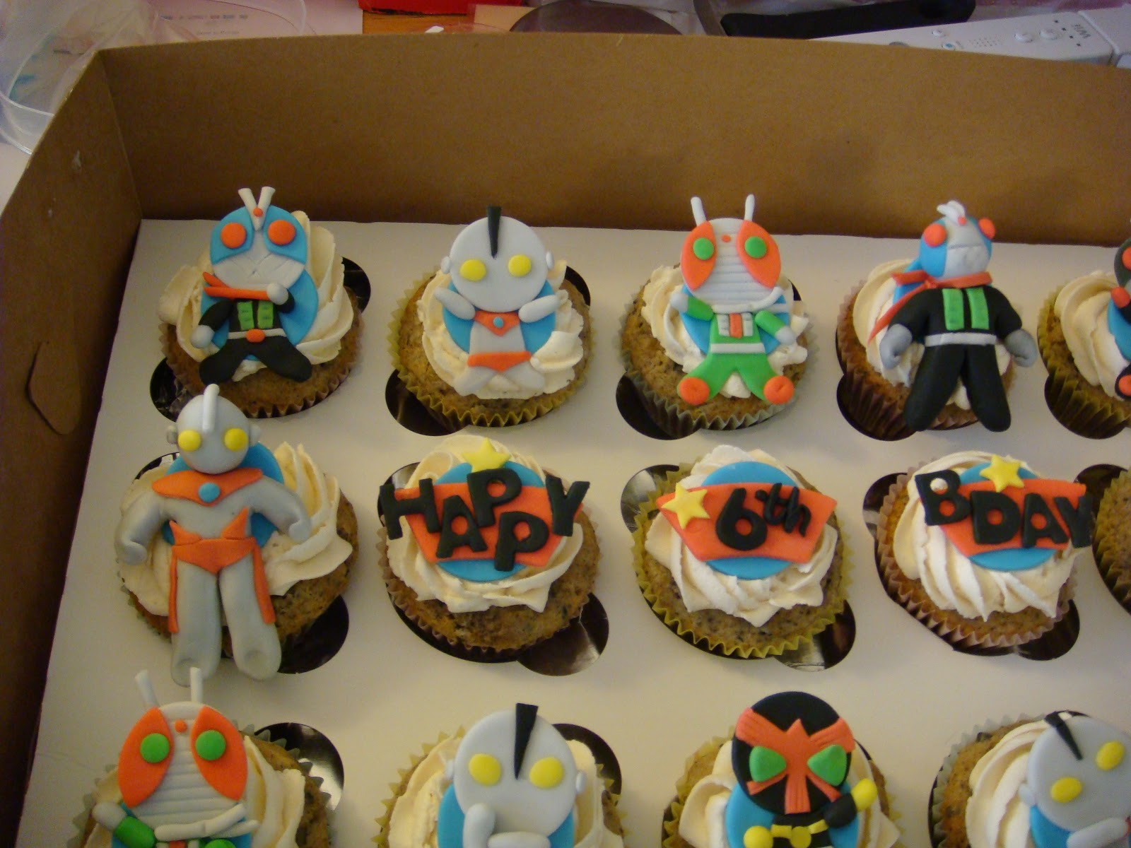 Our Decorated Cakes and Cupcakes: UltraMan and Kamen Rider Cupcakes