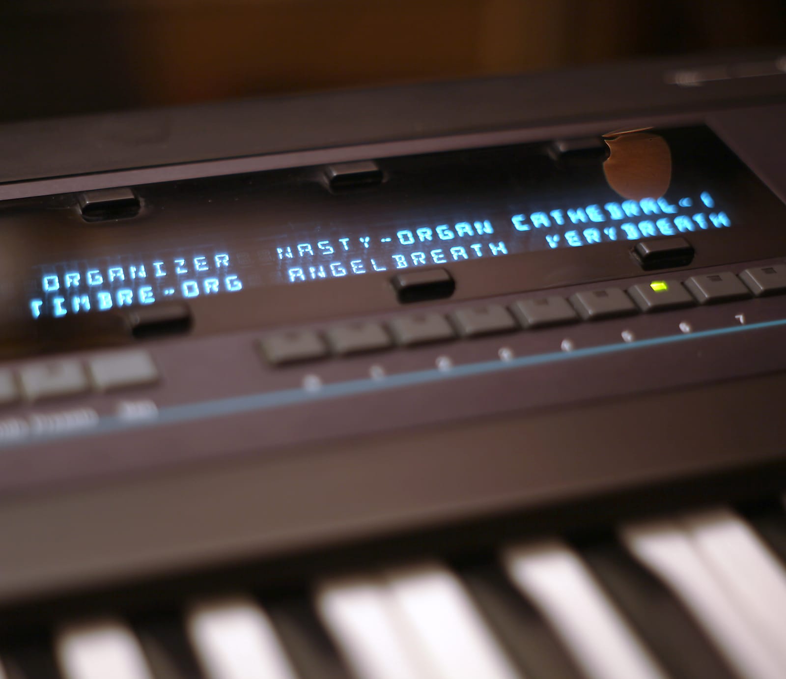 MATRIXSYNTH: Ensoniq VFX SD Transwave Synthesizer with New Battery ...