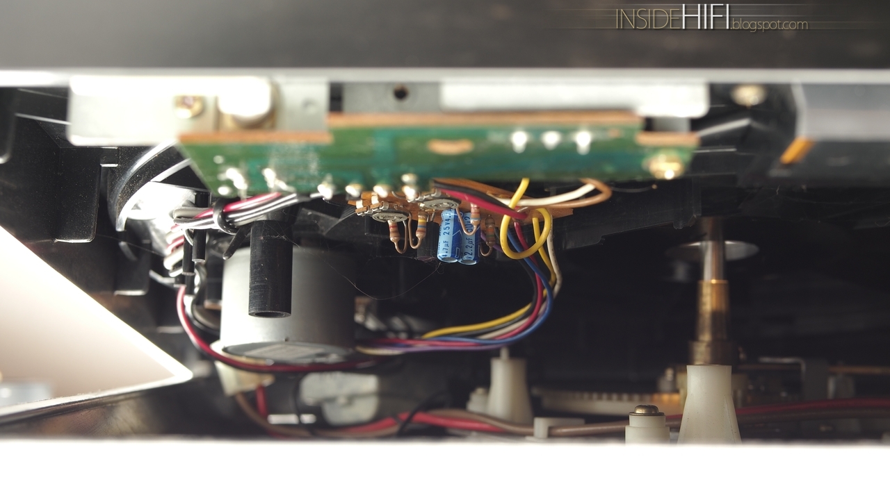 Inside Hi-Fi: Pioneer PL-2300