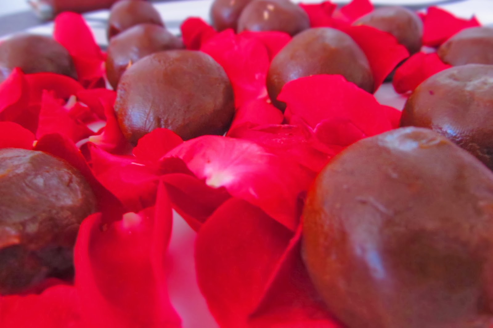 गुलकंद-कंदी पेढा / kandi peda with gulkand