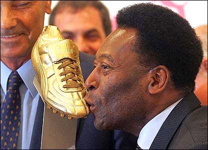 PELE FUNNY PICTURE