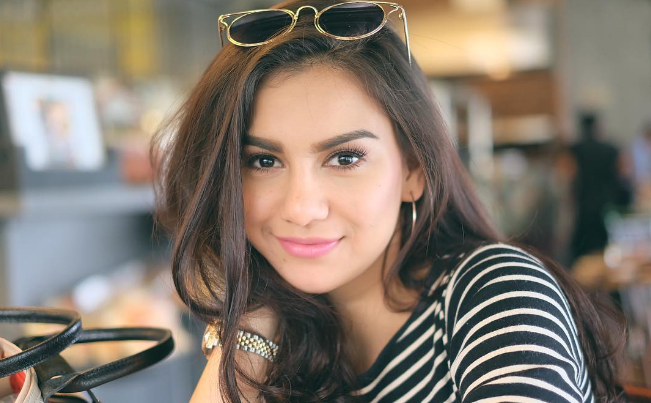 Profil dan Biodata Lengkap Irish Bella Terbaru - Trendesia